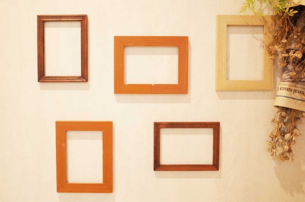 【額縁について】額縁とは？ - 額縁や額装なら創業92年の老舗安井商店｜東京・上野のフレーム専門店